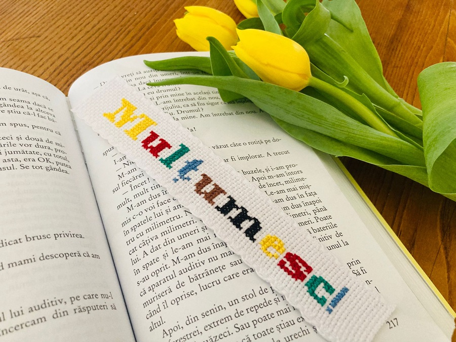 Creeaza-ti propriul semn de carte personalizat - Articol Majook